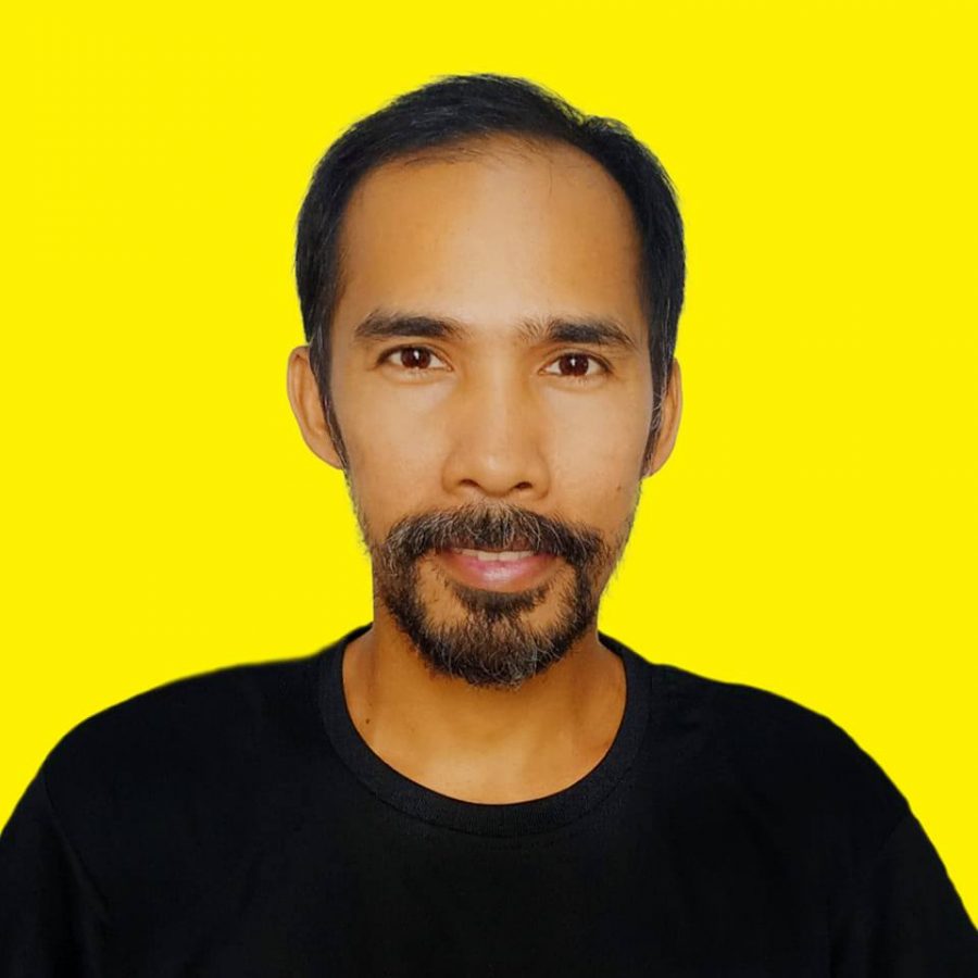 Christopher Pacis - Malikhaing Pinoy